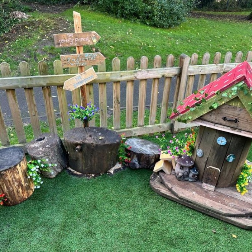 St Pauls Infant School - Updating our EYFS outside provision